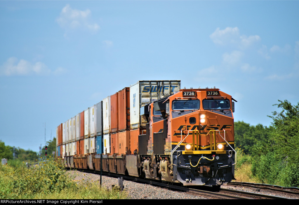 BNSF 3736 SB BNSF Fort Worth Sub